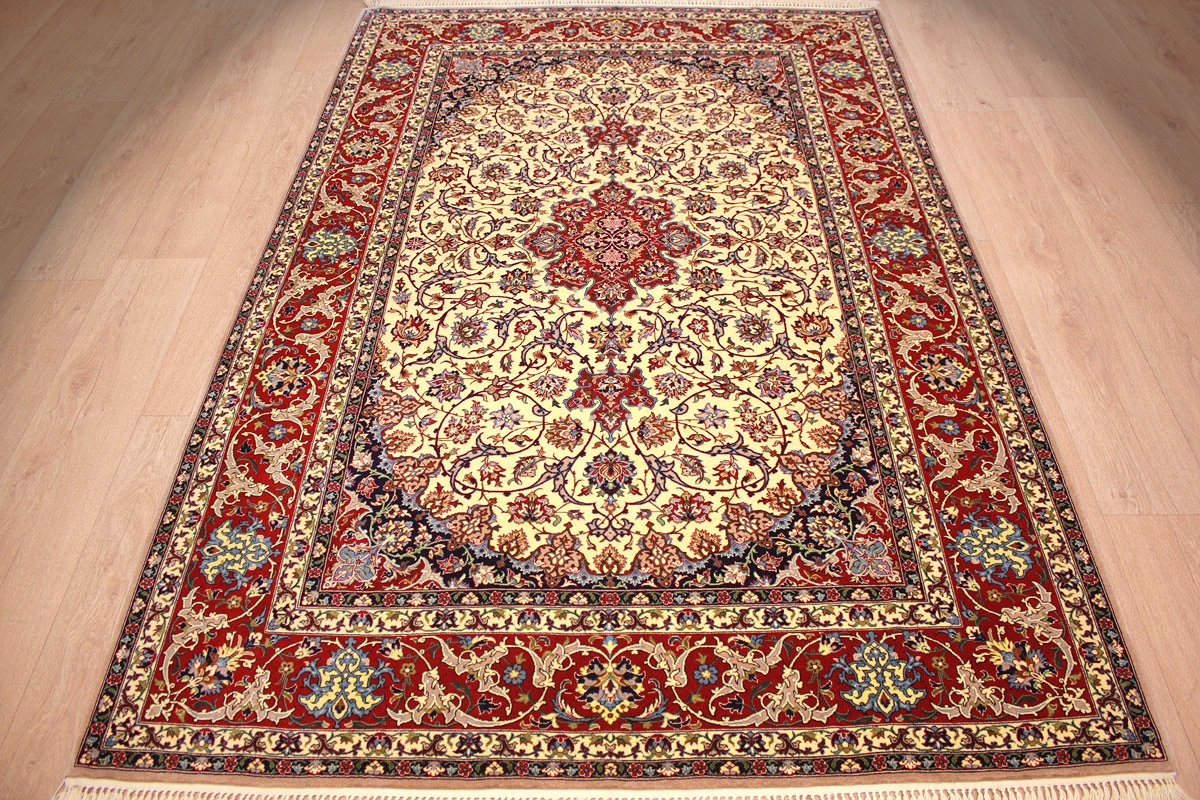 Isfahan Teppich 150 x 220 | Rugway